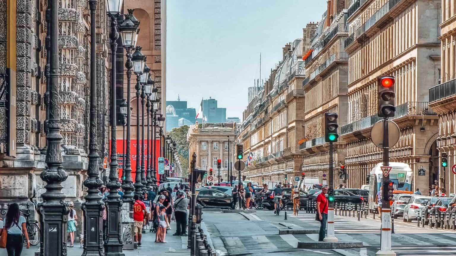These are the 13 prettiest streets in Paris you must visit!