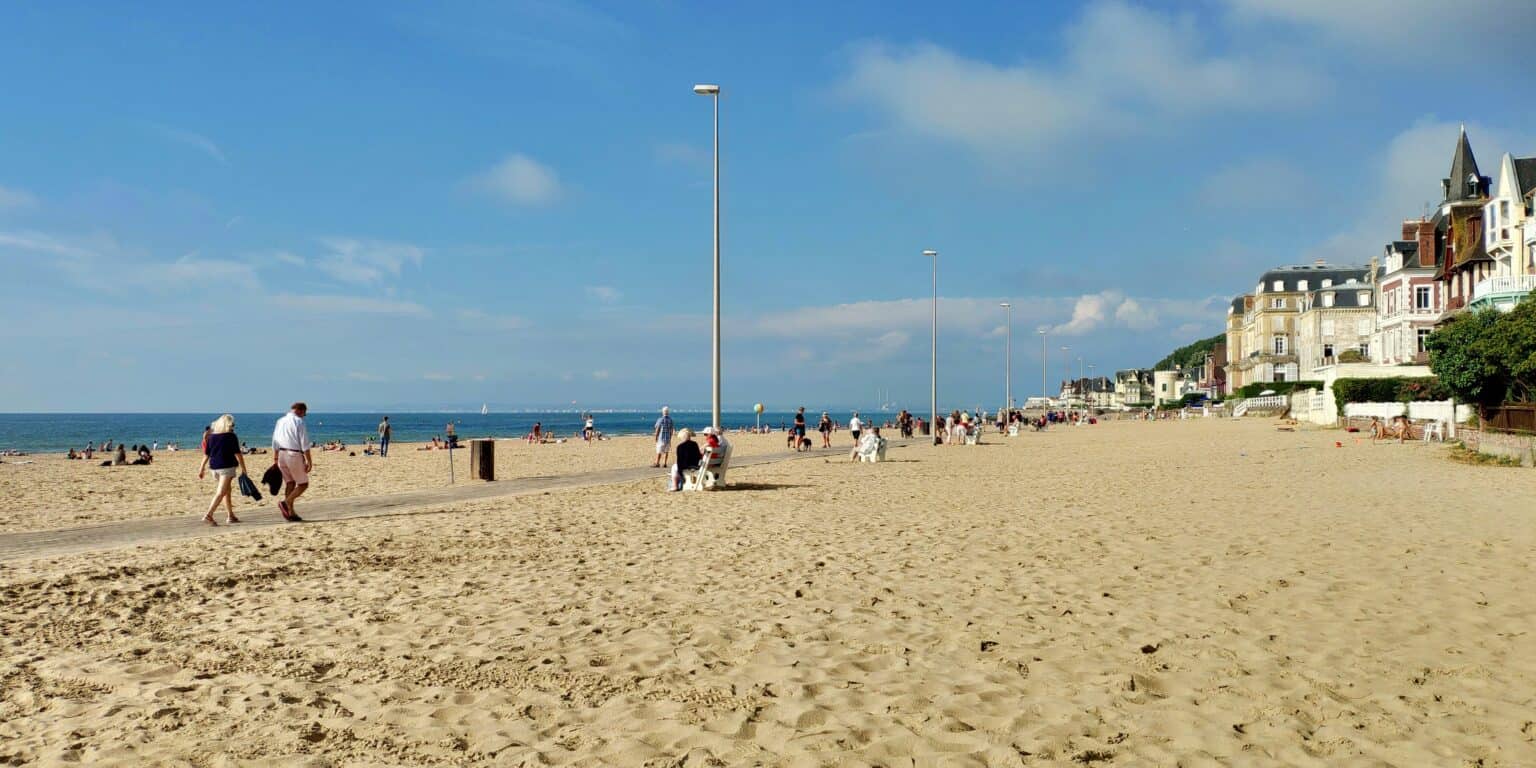 These are the 12 best beaches near Paris!